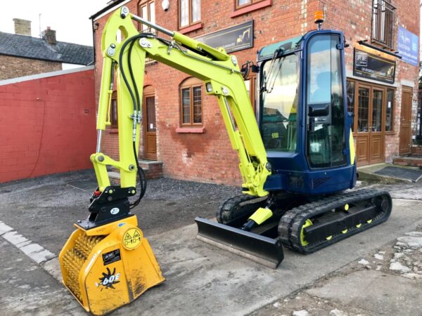 Gyru Star Screener | Jay Bee Plant Sales