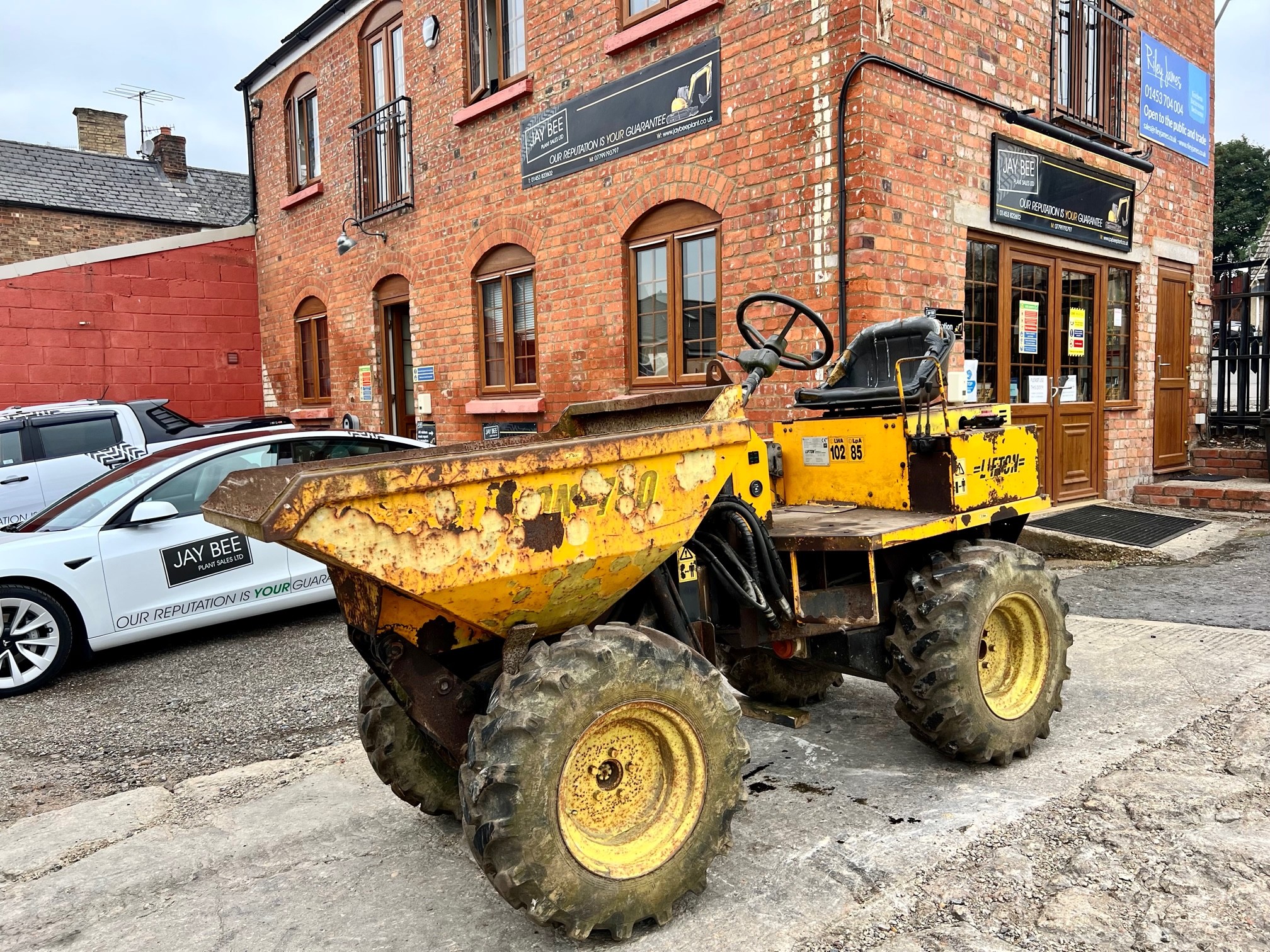 2 – 10 tonne Archives - Jay Bee Plant Sales