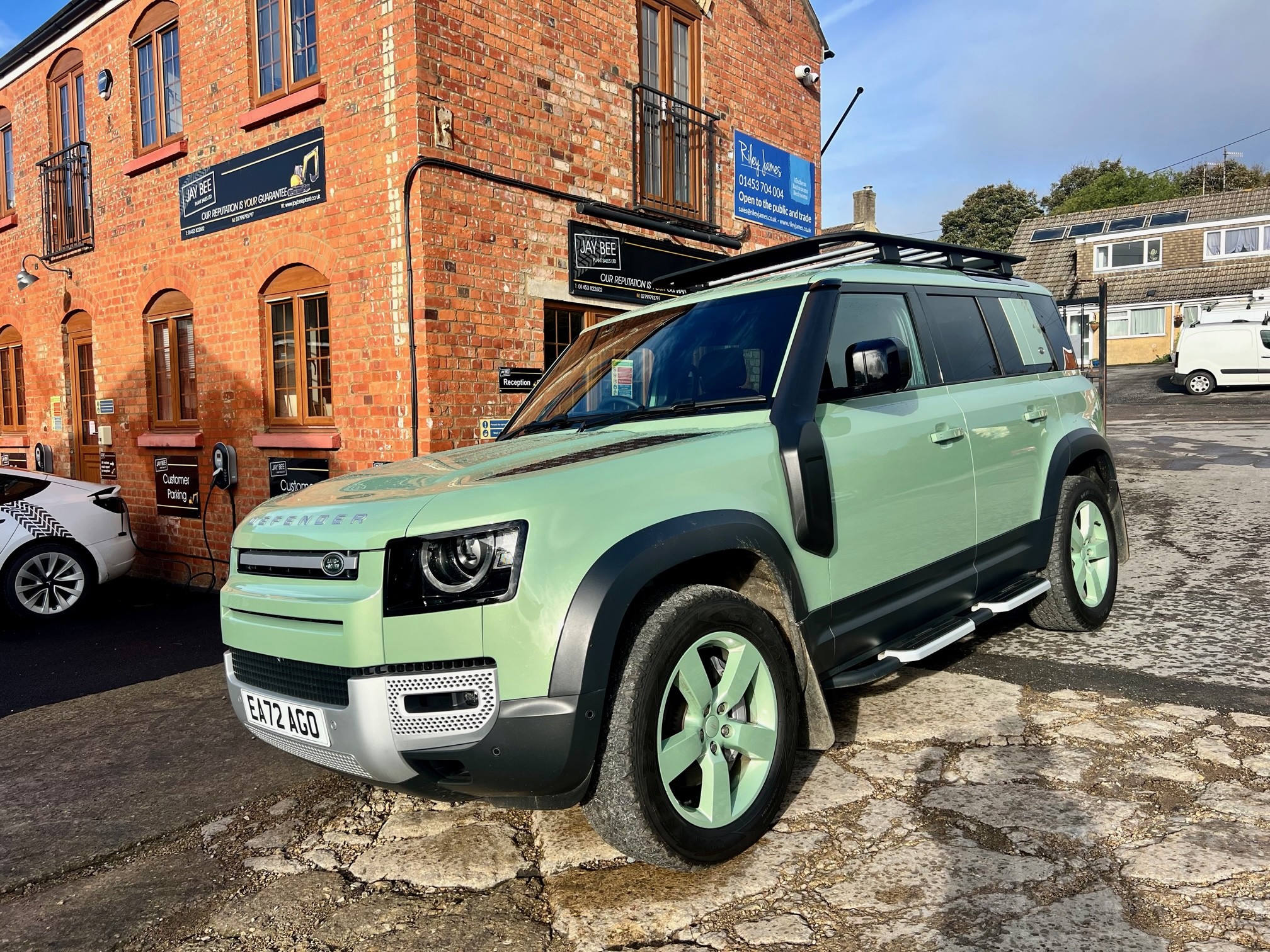Just Landed! Land Rover 3.0 D300 75TH Limited Edition 110 - Jay Bee ...